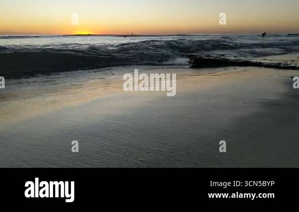 Southern California beach scenes north of San Diego - golden sunsets ...