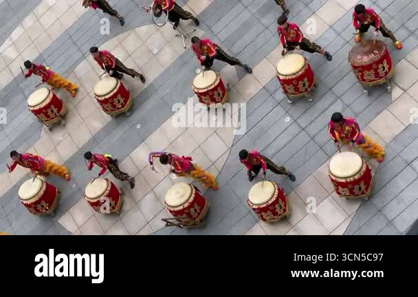 Taipei, Taiwan-26 January, 2024: Traditional drum performance in Taipei ...