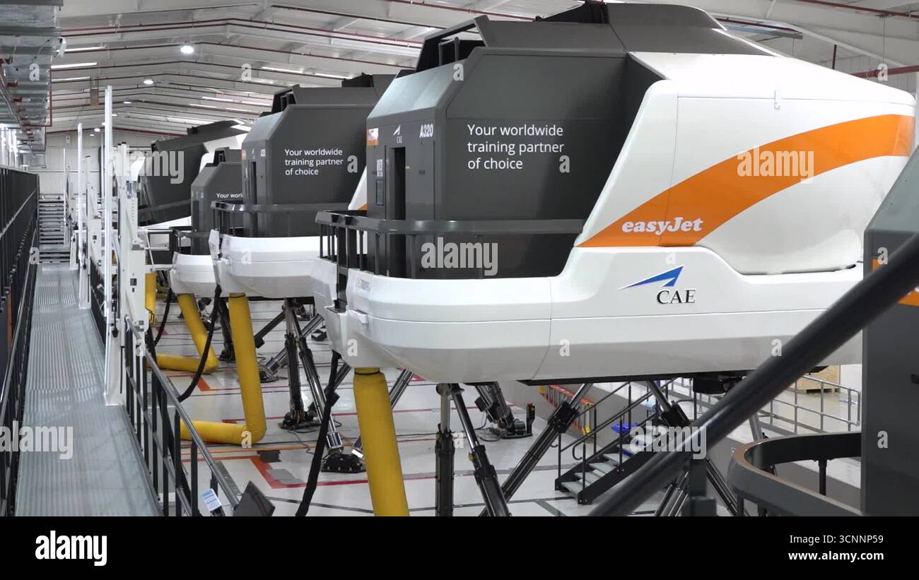 Easyjet expansion Stock Videos & Footage - HD and 4K Video Clips - Alamy