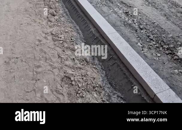 Kerb layer Stock Videos & Footage - HD and 4K Video Clips - Alamy