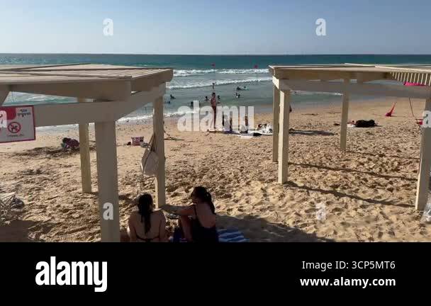 Dado beach Stock Videos & Footage - HD and 4K Video Clips - Alamy