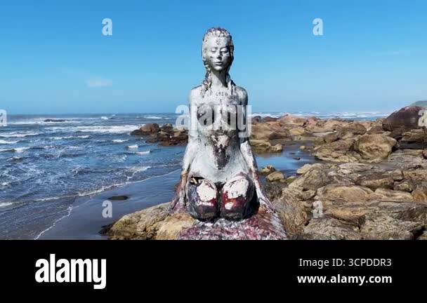 Sand Women Statue At Itanhaem In Sao Paulo Brazil. Sand Women. Beach ...