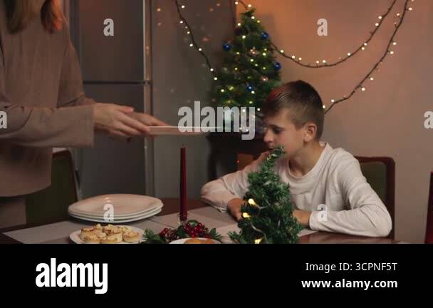 family preparing christmas dinner Stock Video Footage - Alamy