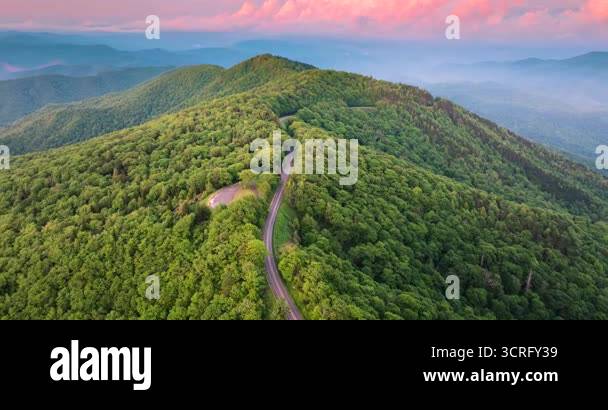 Blue Ridge Parkway road trip. Mt. Mitchell Overlook in evening ...