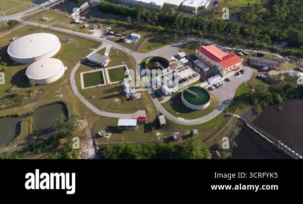 City water cleaning facility at wastewater treatment factory ...
