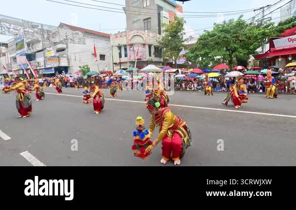 Tabut dance from Bengkulu at BEN Carnival. The Tabot dance is performed ...