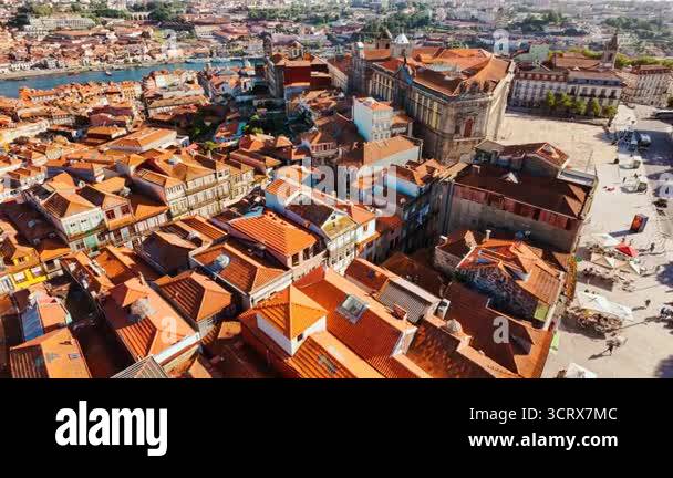 Rooftop view of traditional buildings overlooks the Douro and Gaia ...