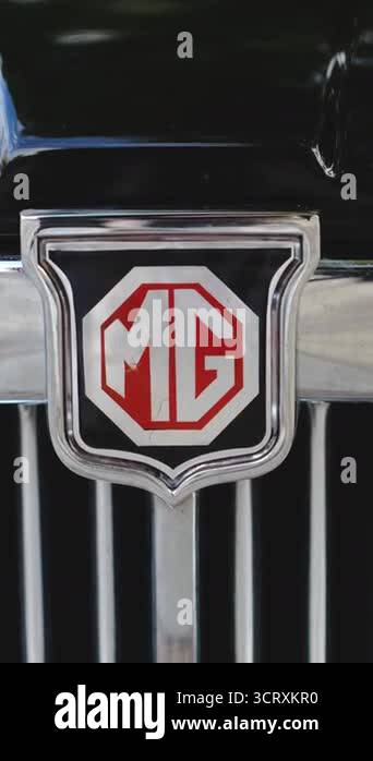 Mg grille Stock Videos & Footage - HD and 4K Video Clips - Alamy