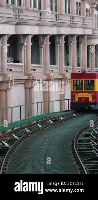 Da Nang, Vietnam Golden Bridge stone hand bridge and mountain view ...