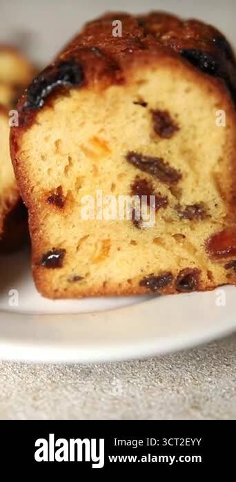 Fruit cake sweet pastry fruitcake dessert dried fruits, nuts ...