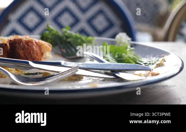 Cutlery showcase Stock Videos & Footage - HD and 4K Video Clips - Alamy