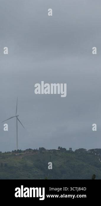 Time lapse of electricity generating station, Wind turbines power ...