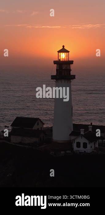 Pigeon Point Lighthouse at sunset, Pacific Ocean, California, U.S.A ...
