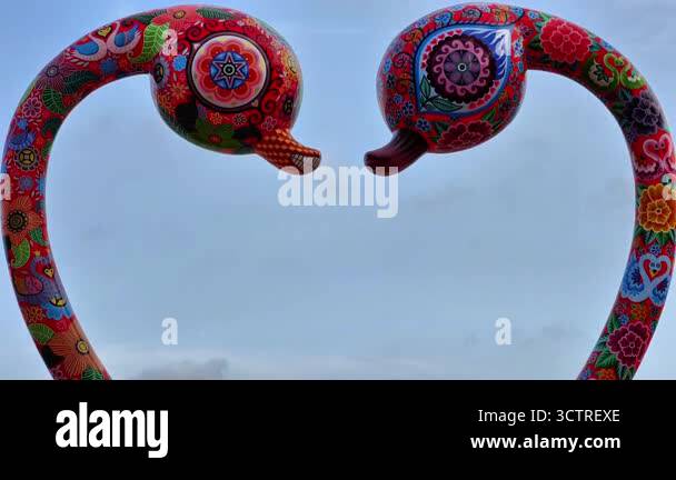 Serpent shape Stock Videos & Footage - HD and 4K Video Clips - Alamy