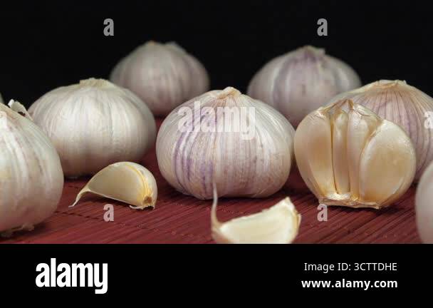 Garlic - vegetable with many beneficial properties for health ...