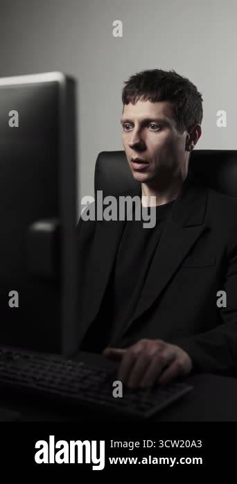 Stressed man suffering panic attack in office, workplace anxiety and ...