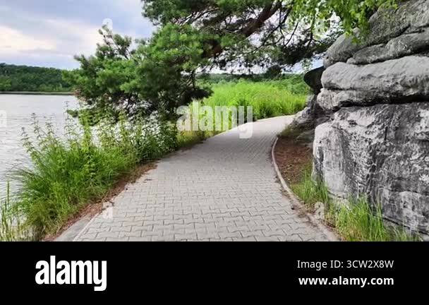 Rocky edges Stock Videos & Footage - HD and 4K Video Clips - Alamy