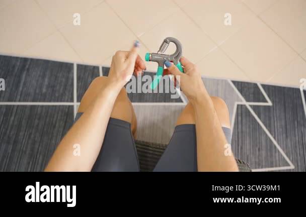 Overhead grip Stock Videos & Footage - HD and 4K Video Clips - Alamy
