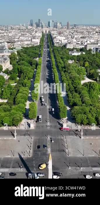 Champs Elysees At Paris Ile De France In France. Arc De Triomphe Scene ...