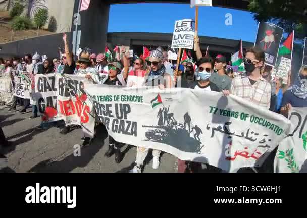 Los Angeles, California, USA, October 4, 2025 Pro Palestinian ...