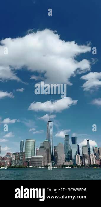 Vertical timelapse video of Manhattan skyline featuring One World Trade ...