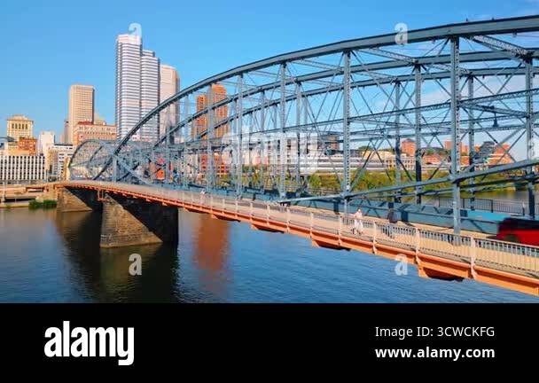 Interstate 24 bridge Stock Videos & Footage - HD and 4K Video Clips - Alamy