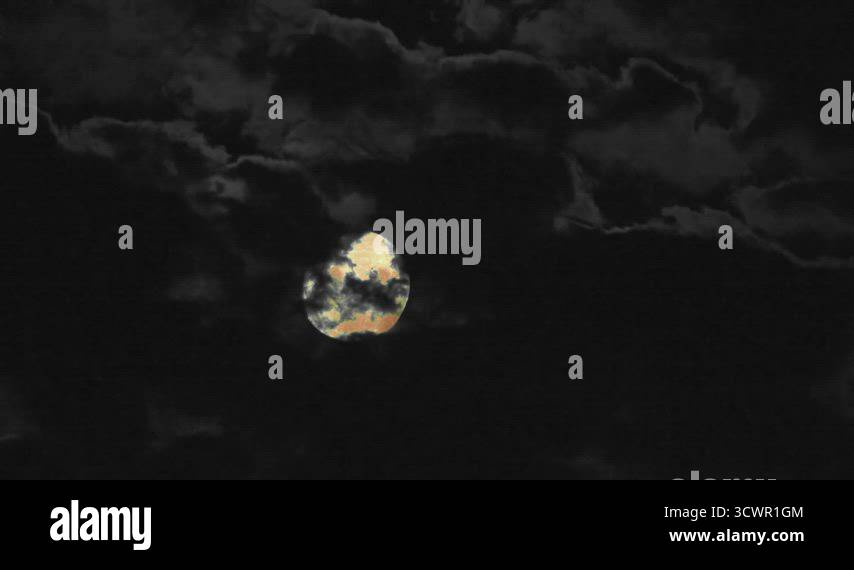 moon timelapse with clouds moving fast Stock Video Footage - Alamy
