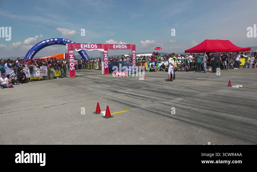 KONDOFREY, BULGARIA - CIRCA APRIL 2015: 4K motorsports, drag race ...