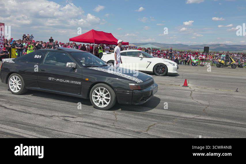 KONDOFREY, BULGARIA - CIRCA APRIL 2015: 4K motorsports, drag race ...