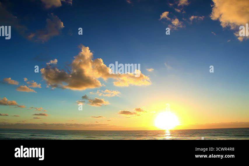 Early morning on sea Stock Videos & Footage - HD and 4K Video Clips - Alamy