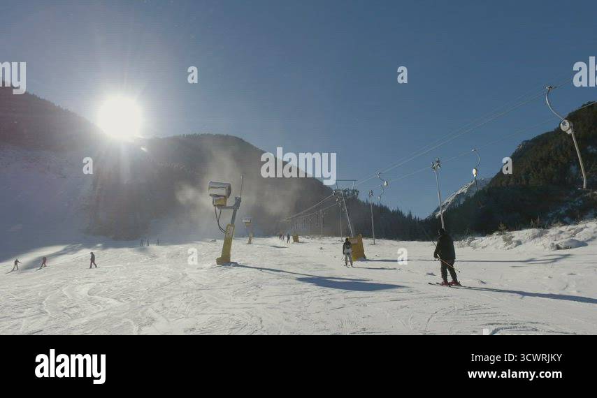 Ski lift pulling Stock Videos & Footage - HD and 4K Video Clips - Alamy