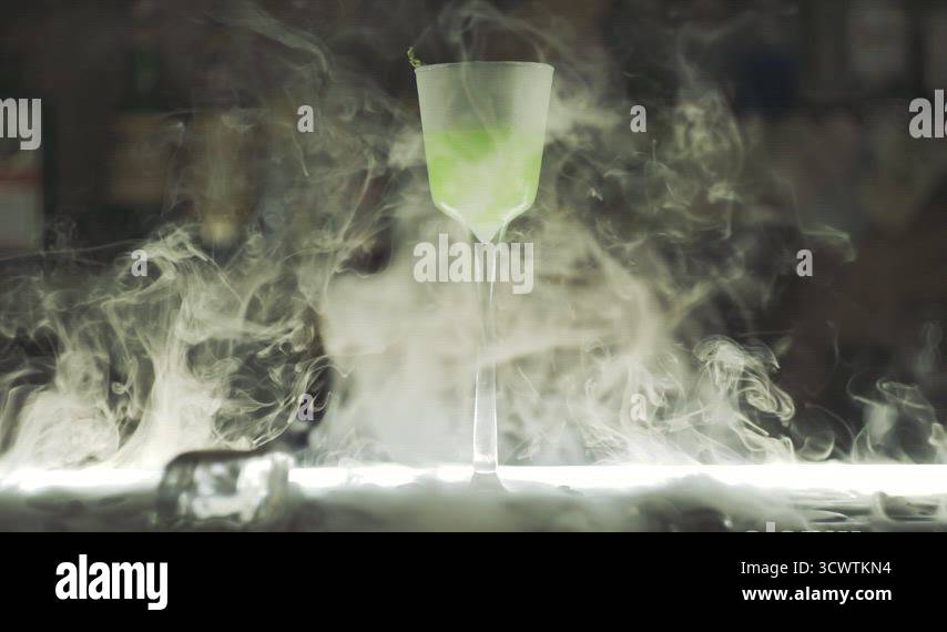 Green cocktail bar Stock Videos & Footage - HD and 4K Video Clips - Alamy