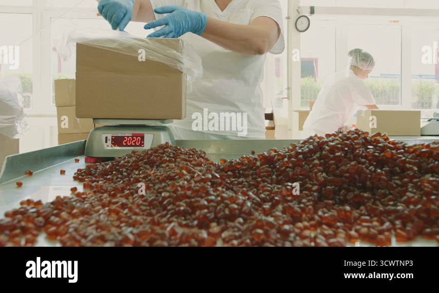 Worker packing candies confectionery Stock Videos & Footage - HD and 4K ...