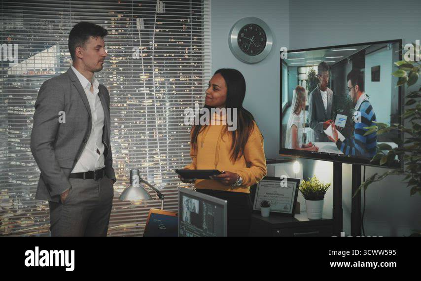 Chief director Stock Videos & Footage - HD and 4K Video Clips - Alamy
