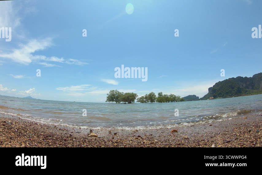 Time lapse motion Ocean waves that hit the beach Background in the sea ...