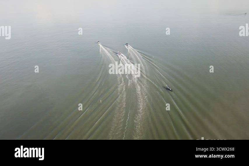 Top down view three Stock Videos & Footage - HD and 4K Video Clips - Alamy