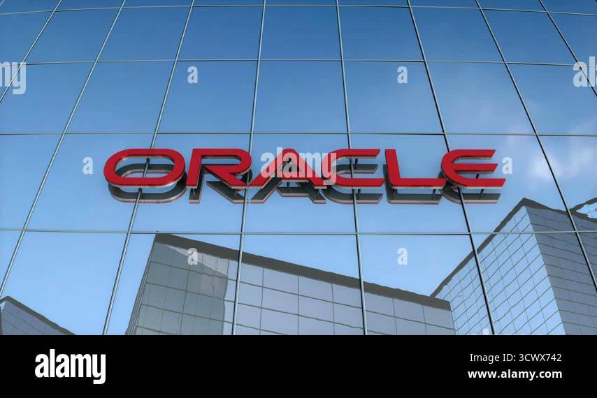 Editorial ORACLE logo on glass building Stock Video Footage - Alamy
