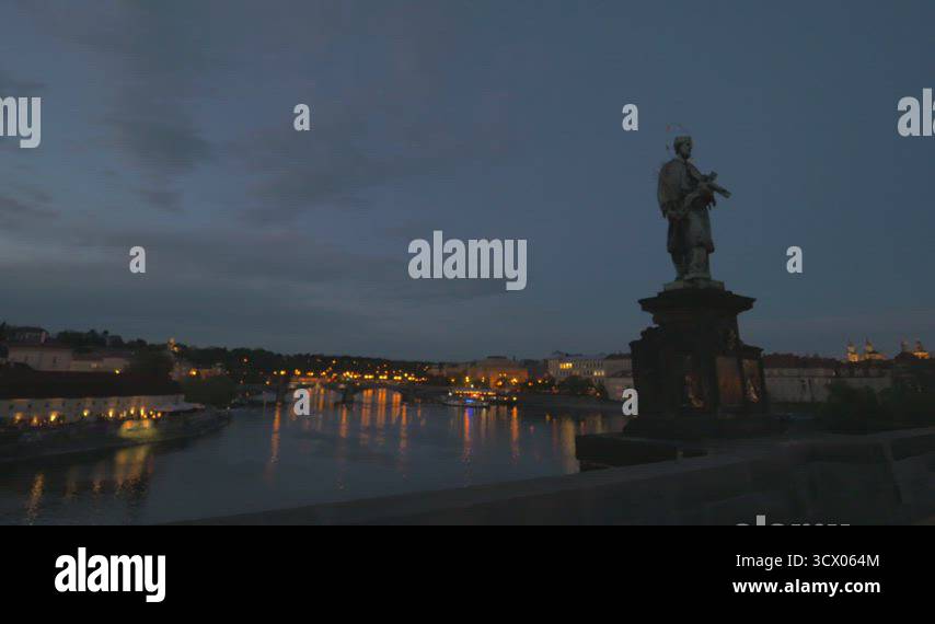 Walk on charles bridge Stock Videos & Footage - HD and 4K Video Clips ...