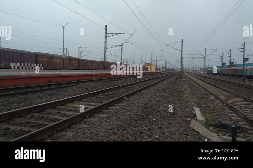 Kolkata Rajdhni -12301 ( Howrah Junction to New Delhi ). High speed ...