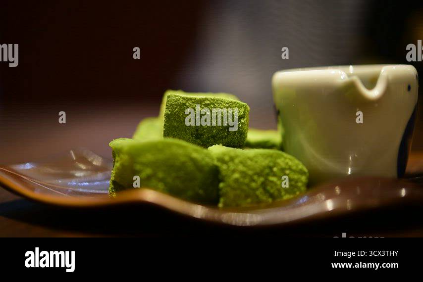Wagashi mochi Stock Videos & Footage - HD and 4K Video Clips - Alamy