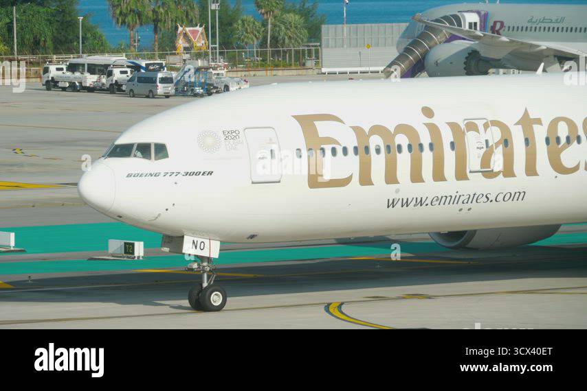 Boeing 777 taxiing at Phuket airport Stock Video Footage - Alamy