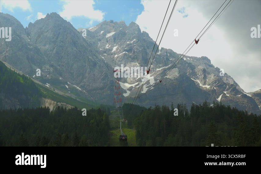 WS Cable car to Mount Zugspitze, Garmisch-Partenkirchen, Bavaria ...