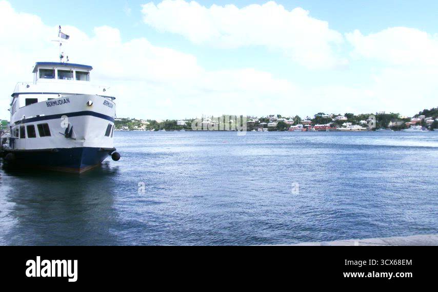 Hamilton island ferry Stock Videos & Footage - HD and 4K Video Clips ...