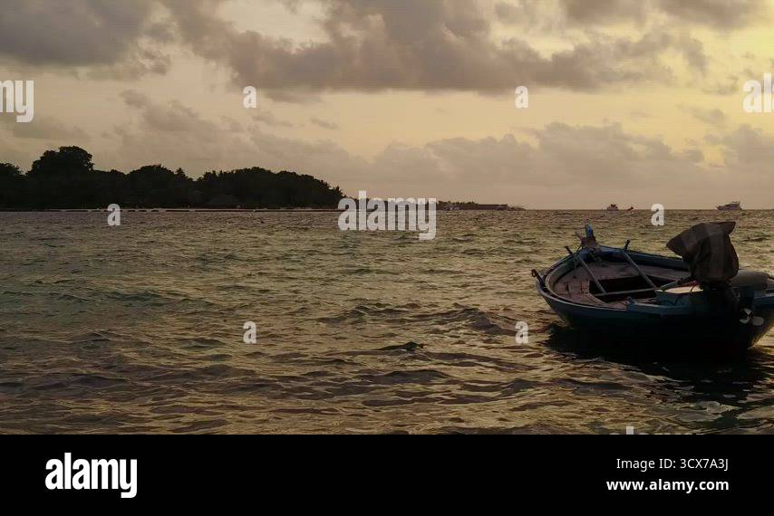 Close up texture of exotic coastline beach holiday by shallow ocean ...