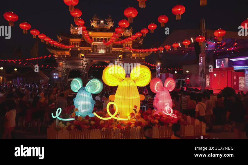 9 emperor temple with rat statue during chinese new year Stock Video ...