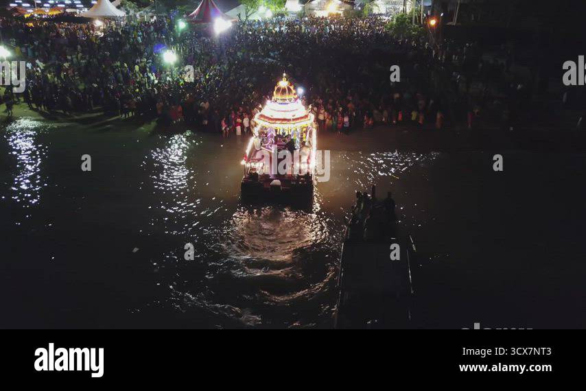 Back view of floating chariot and the devotees Stock Video Footage - Alamy