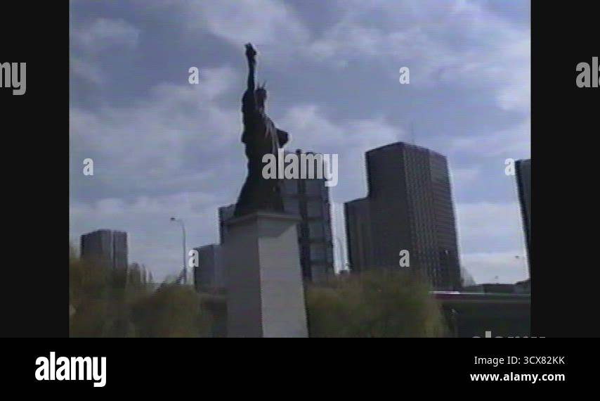 France paris statue liberty Stock Videos & Footage - HD and 4K Video ...