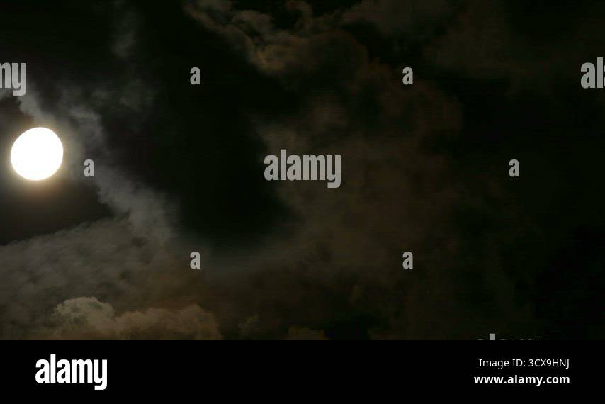 full moon night clouds 4k Stock Video Footage - Alamy
