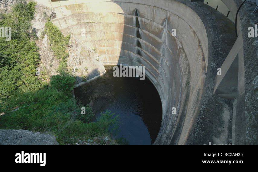 View matka dam lake Stock Videos & Footage - HD and 4K Video Clips - Alamy