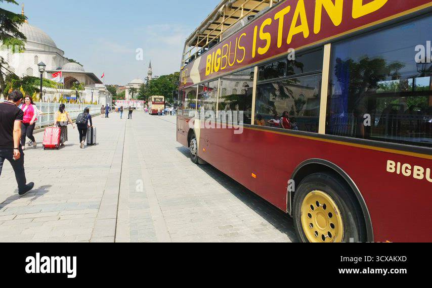 Istanbul, Turkey - 15 May, 2019: Sight seeing tourist BigBus bus ...
